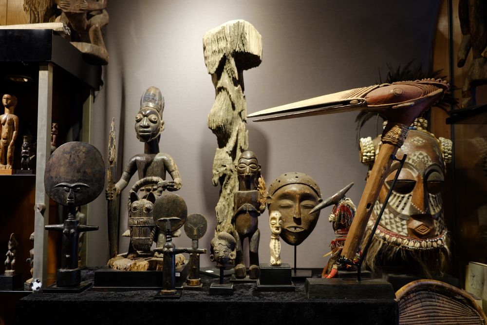 Recent African art acquisitions – Preparing collection for auction ...